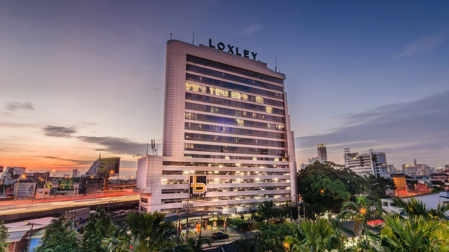 Yuthaporn Chitakasem Board of Director | Loxley Evolution Technology